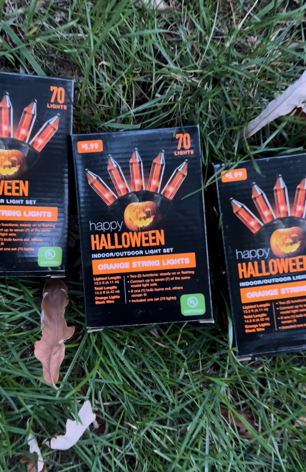 DIY Spooky Bench Makeover - Build and Create Home