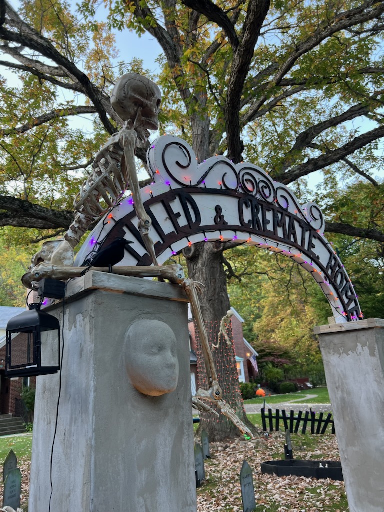 Cemetery Pillar Arch - Build and Create Home
