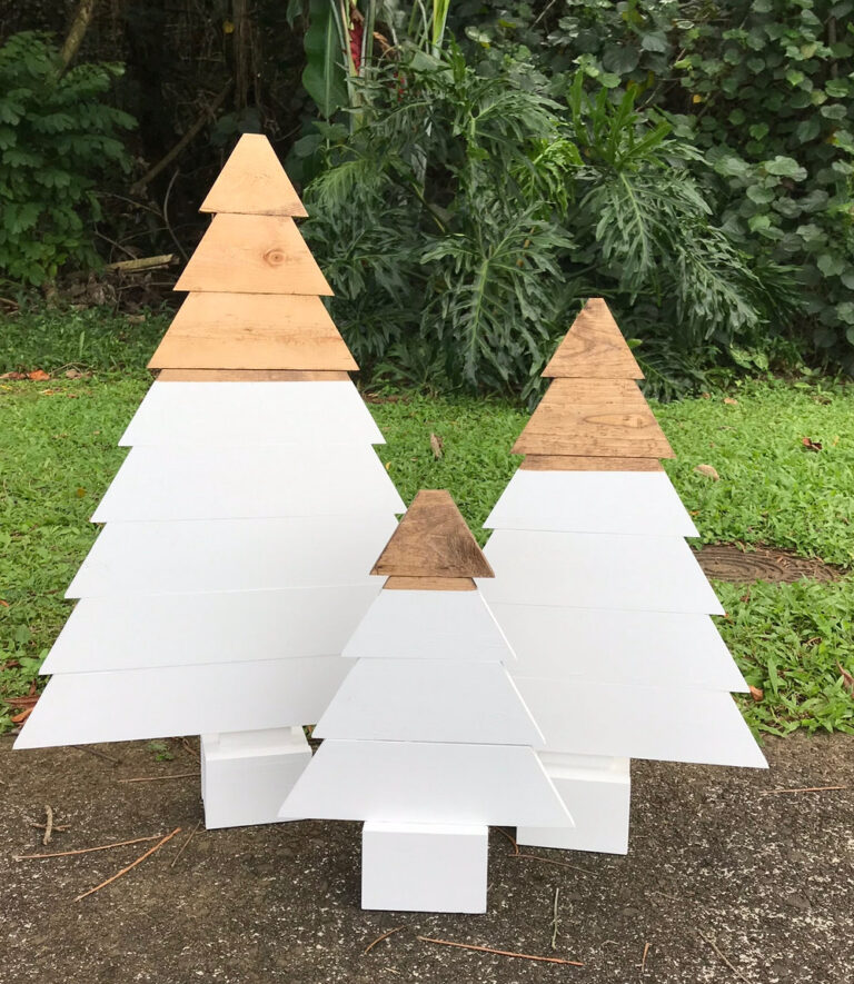 DIY Christmas Tree Card Holder - Build and Create Home